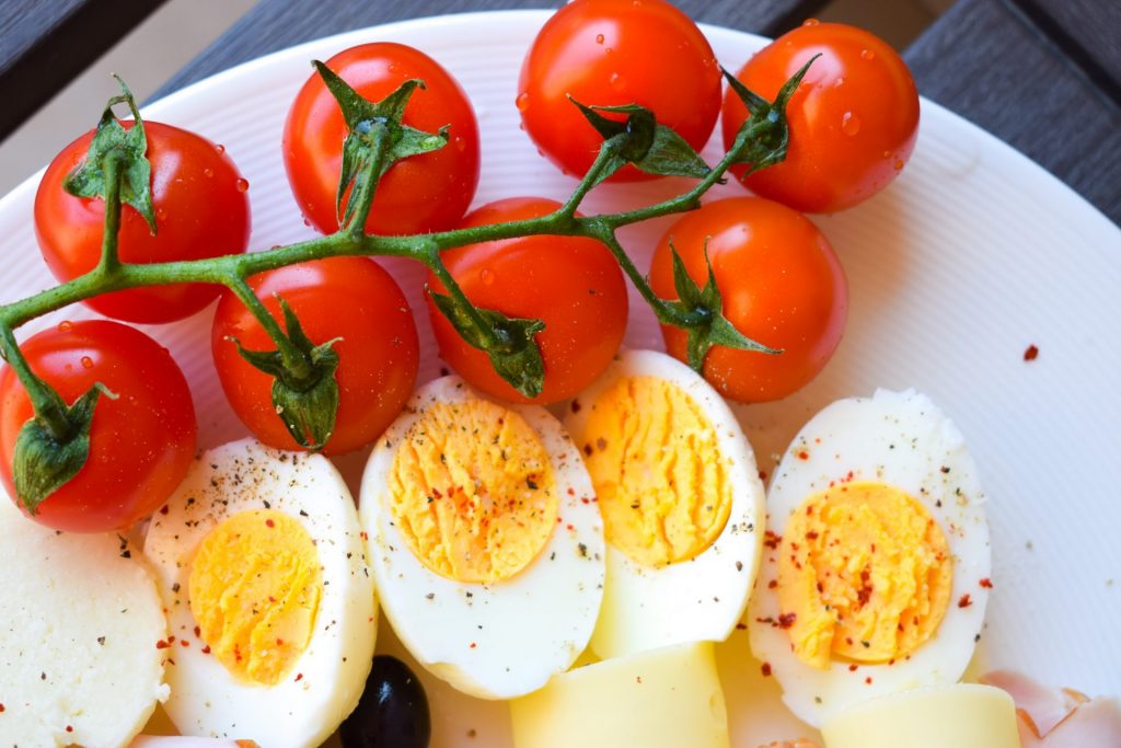 Les meilleures collations saines et équilibrées - CalculerSonIMC